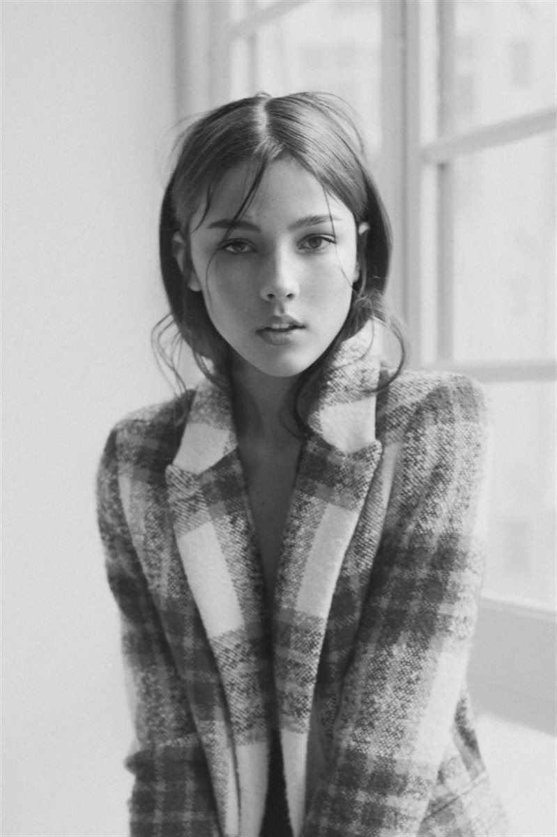 Photo of fashion model Lary Müller - ID 560740 | Models | The FMD