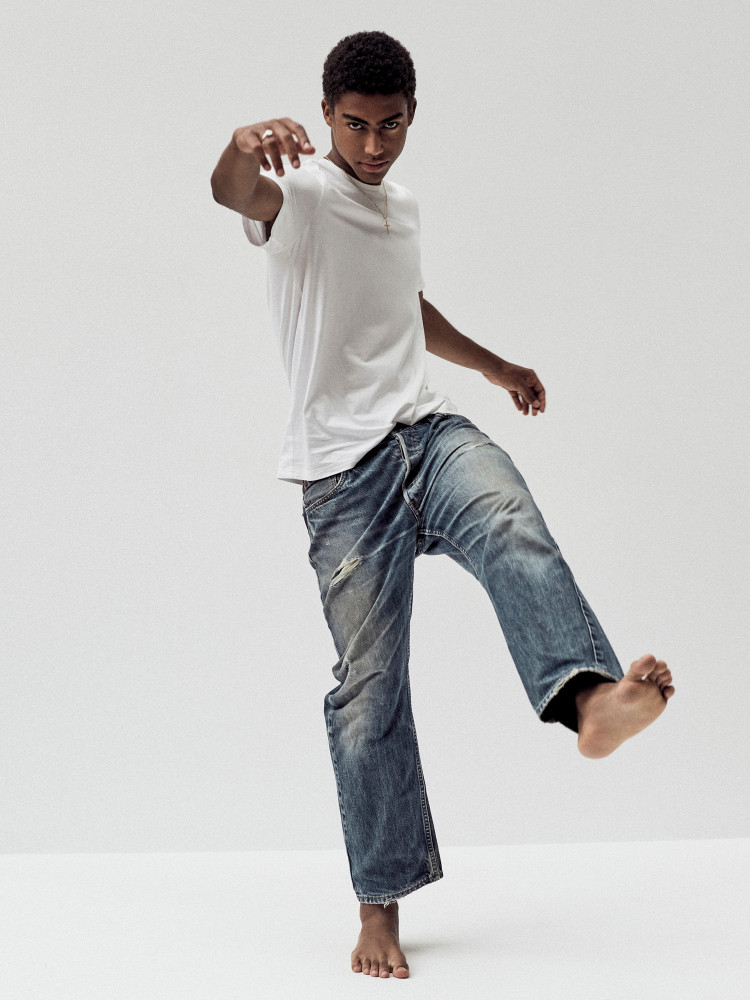 Photo of fashion model Alexander Olowu - ID 740126 | Models | The FMD