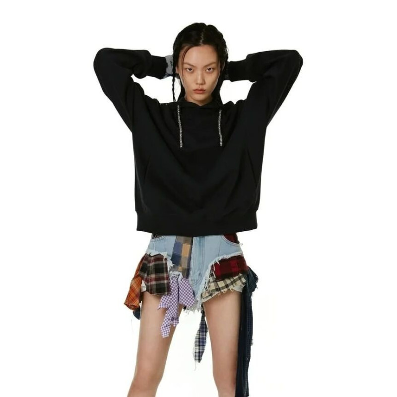 Photo of fashion model Lulu Kim - ID 741773 | Models | The FMD