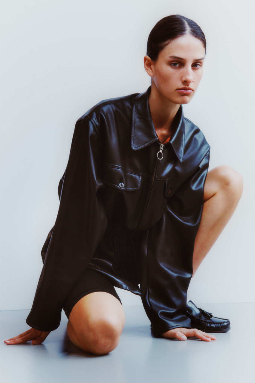 Photo of fashion model Adrienne Shaul - ID 742173 | Models | The FMD