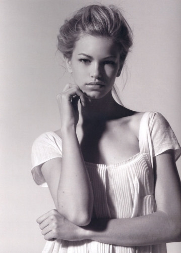 Photo of fashion model Jennifer MacDonald - ID 703732 | Models | The FMD